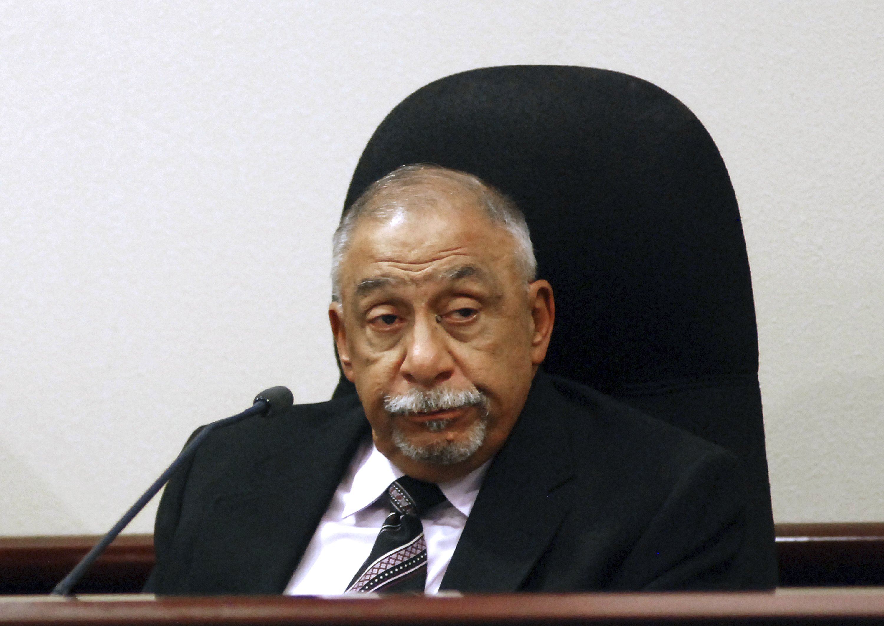 Ex-New Mexico senator pleads guilty to embezzlement, perjury | AP News