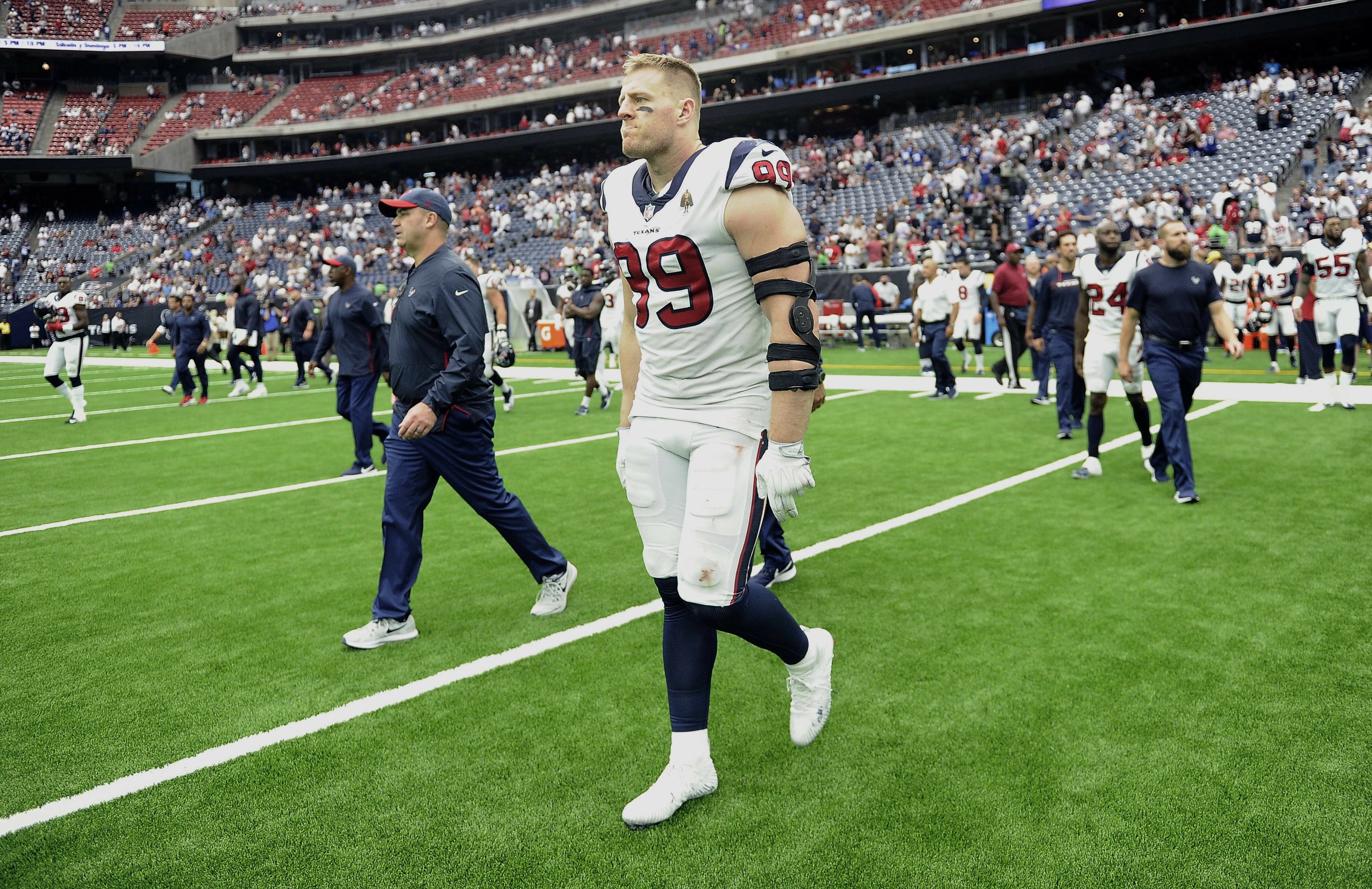 Texans visit Colts desperate for 1st win | AP News