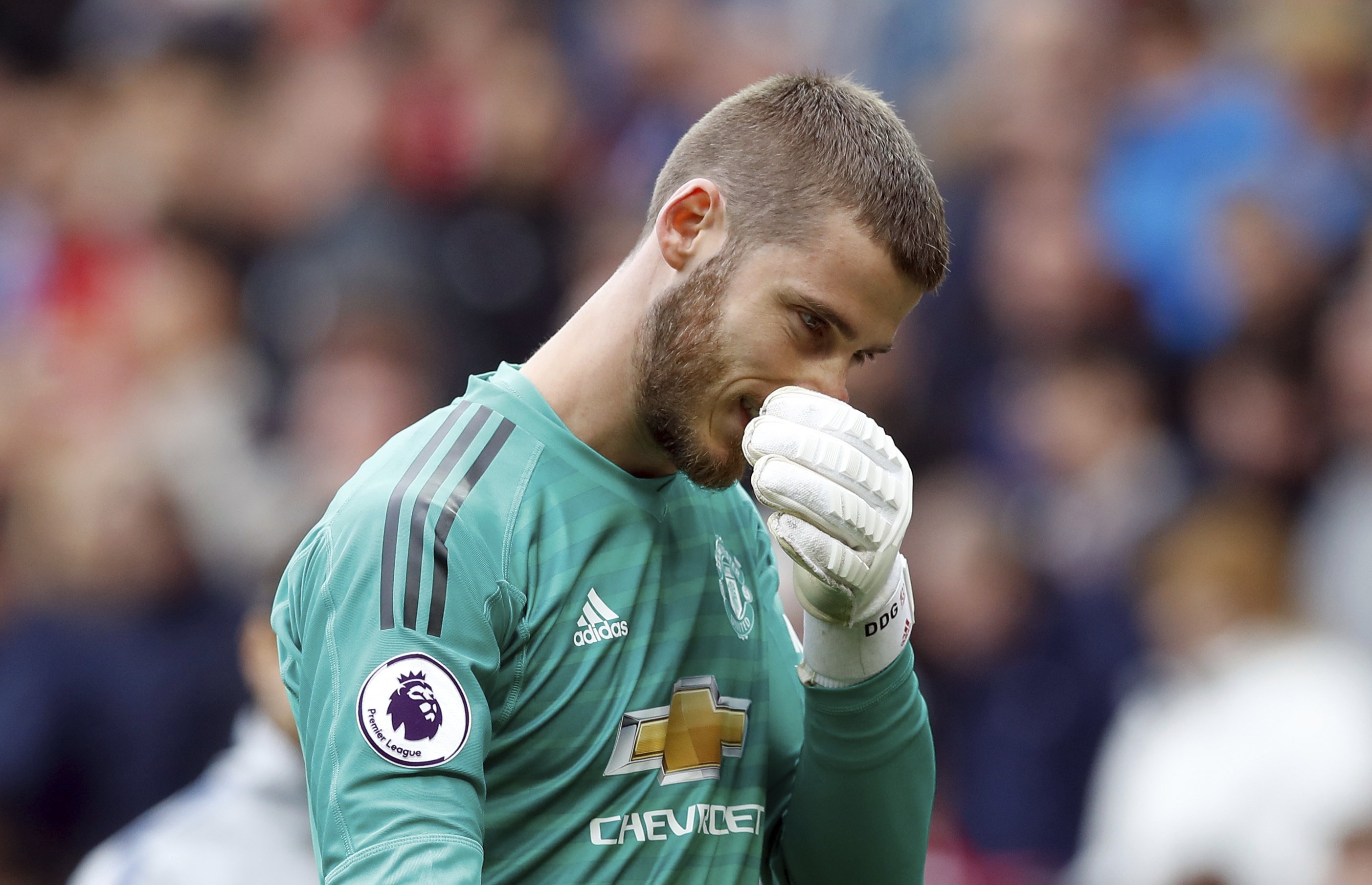 David de Gea under scrutiny after mistakes at Man United | AP News