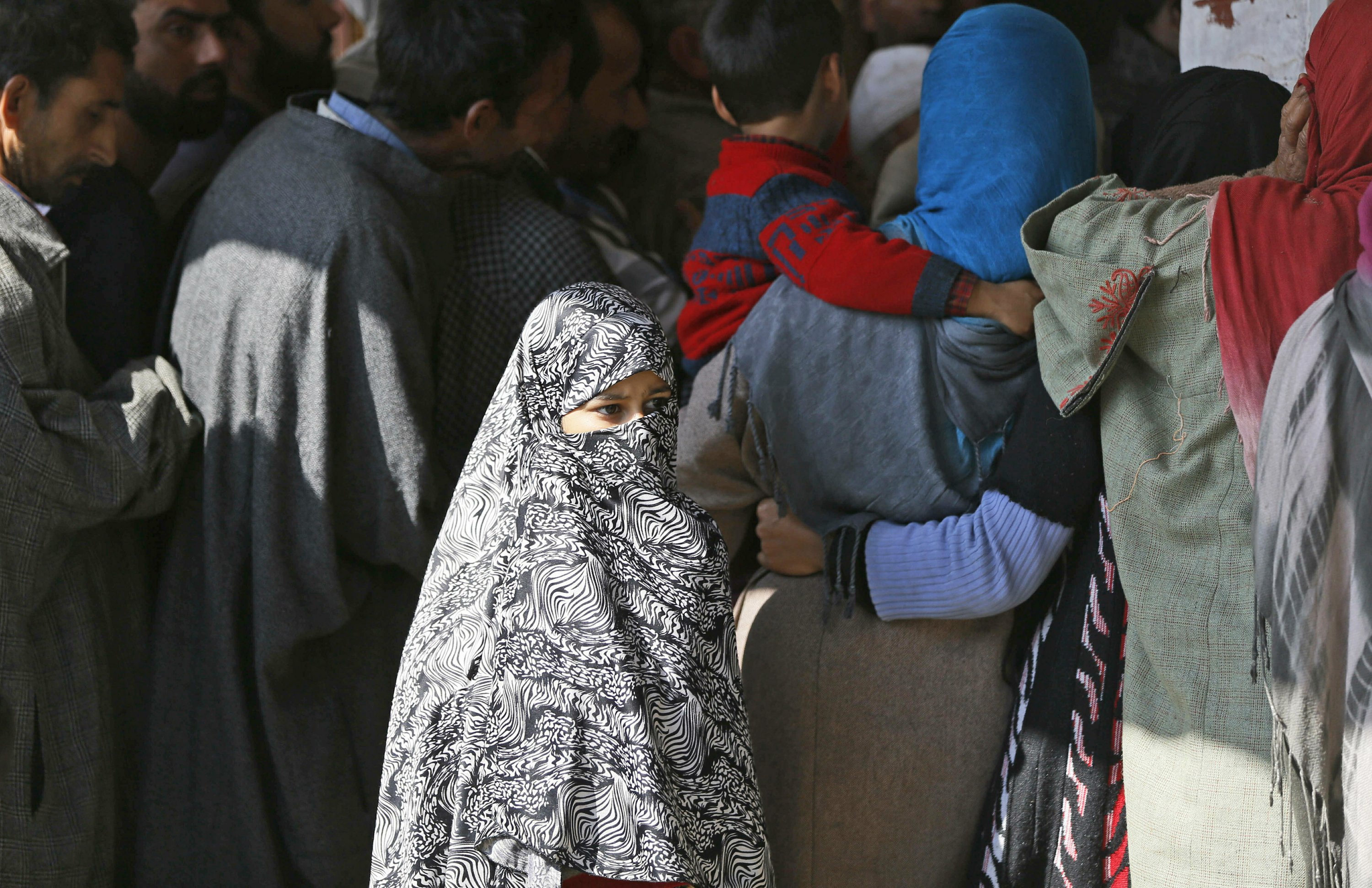 2nd phase of Indian elections ends amid Kashmir lockdown | AP News