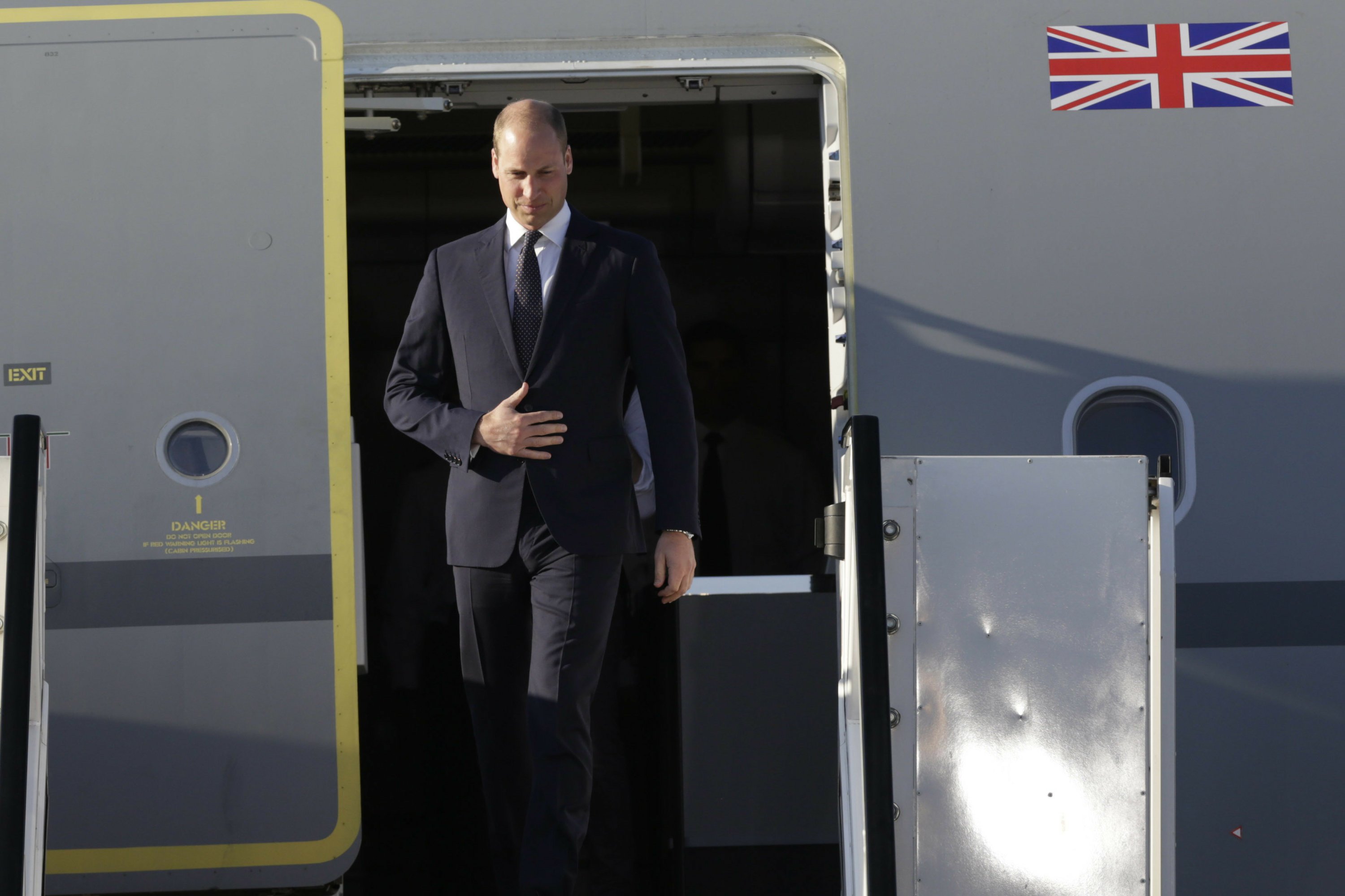 Prince William arrives in Israel for historic royal visit | AP News