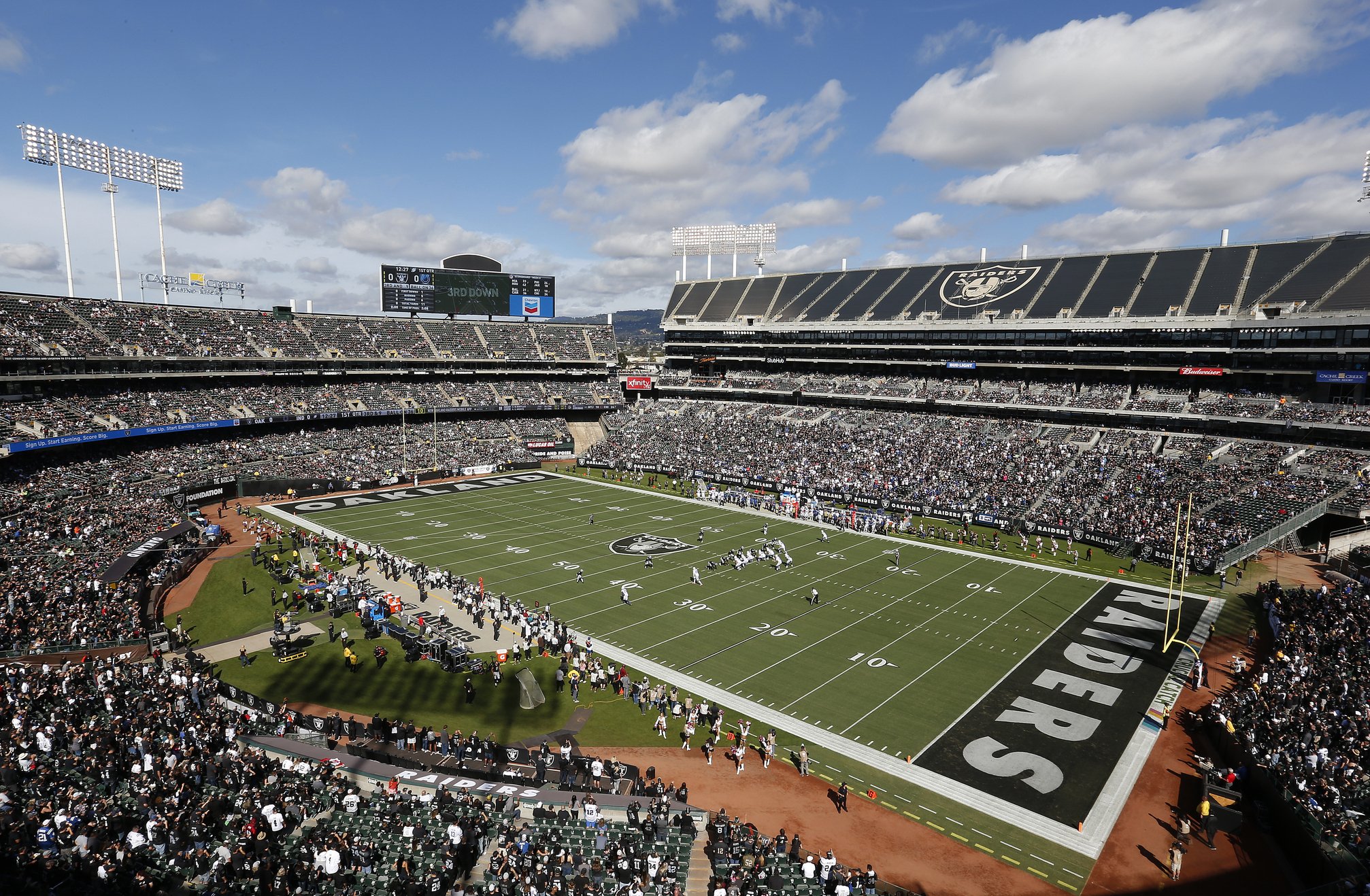 Raiders' lease for Coliseum gets final approval | AP News