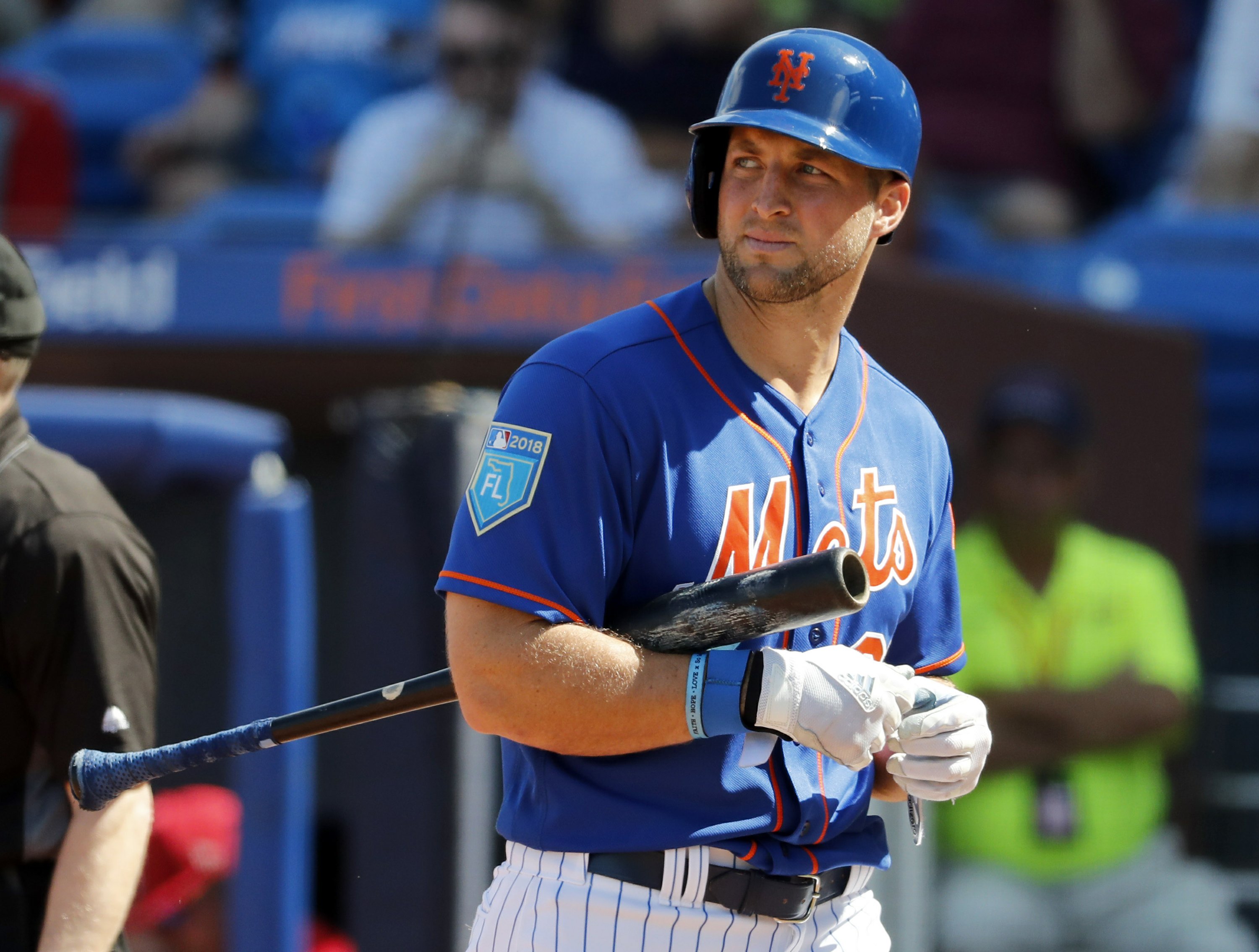 Mets' Tebow having hand surgery, likely out for year | AP News