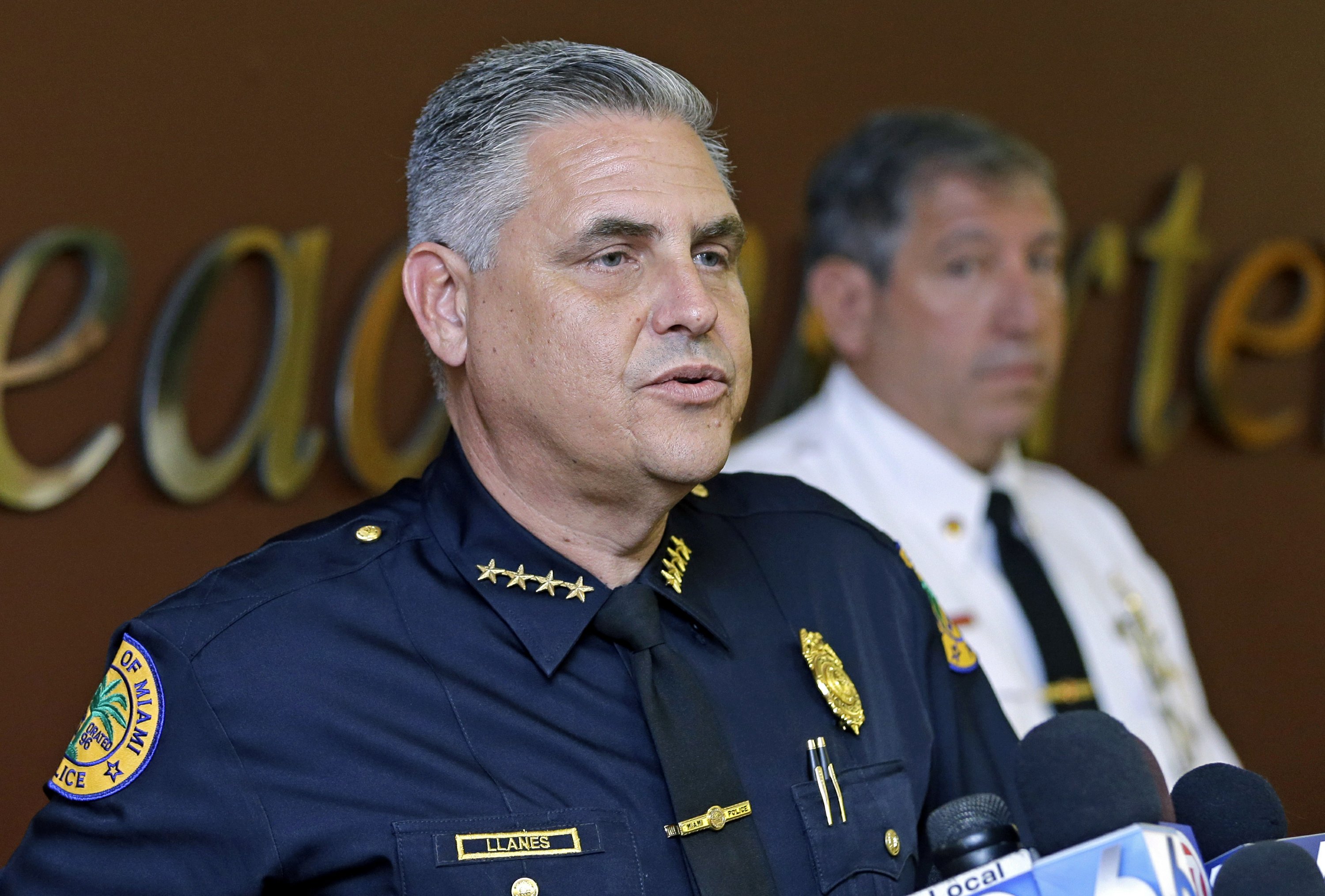 Miami chief: no leads, suspects in young boy's opioid death | AP News