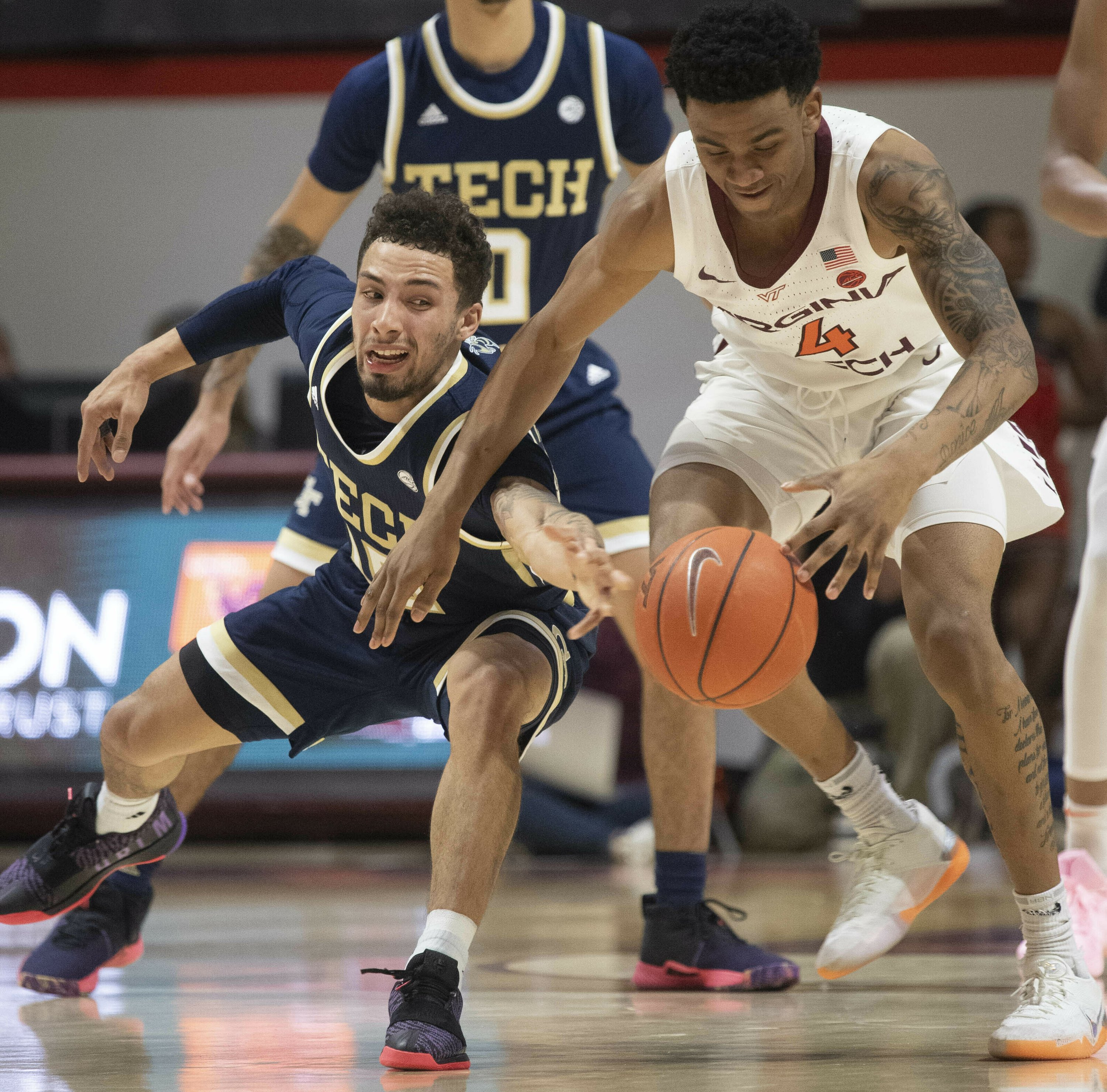 Outlaw leads No. 22 Hokies to 76-68 win over Georgia Tech