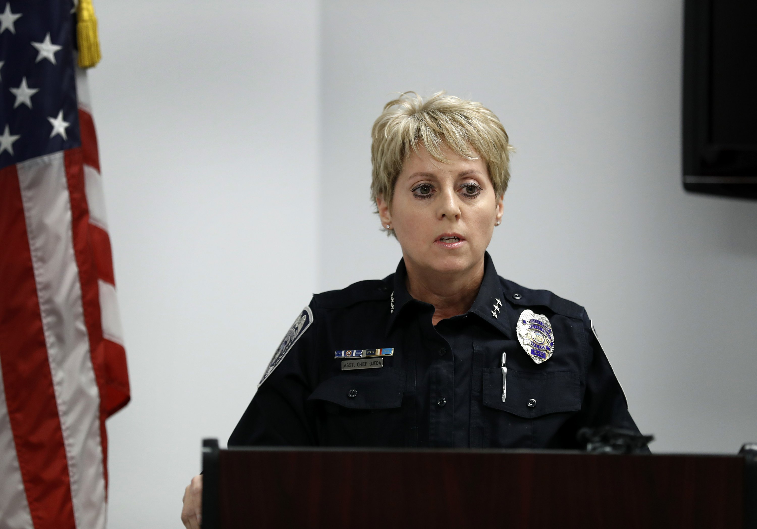 North Las Vegas names 1st female police chief | AP News