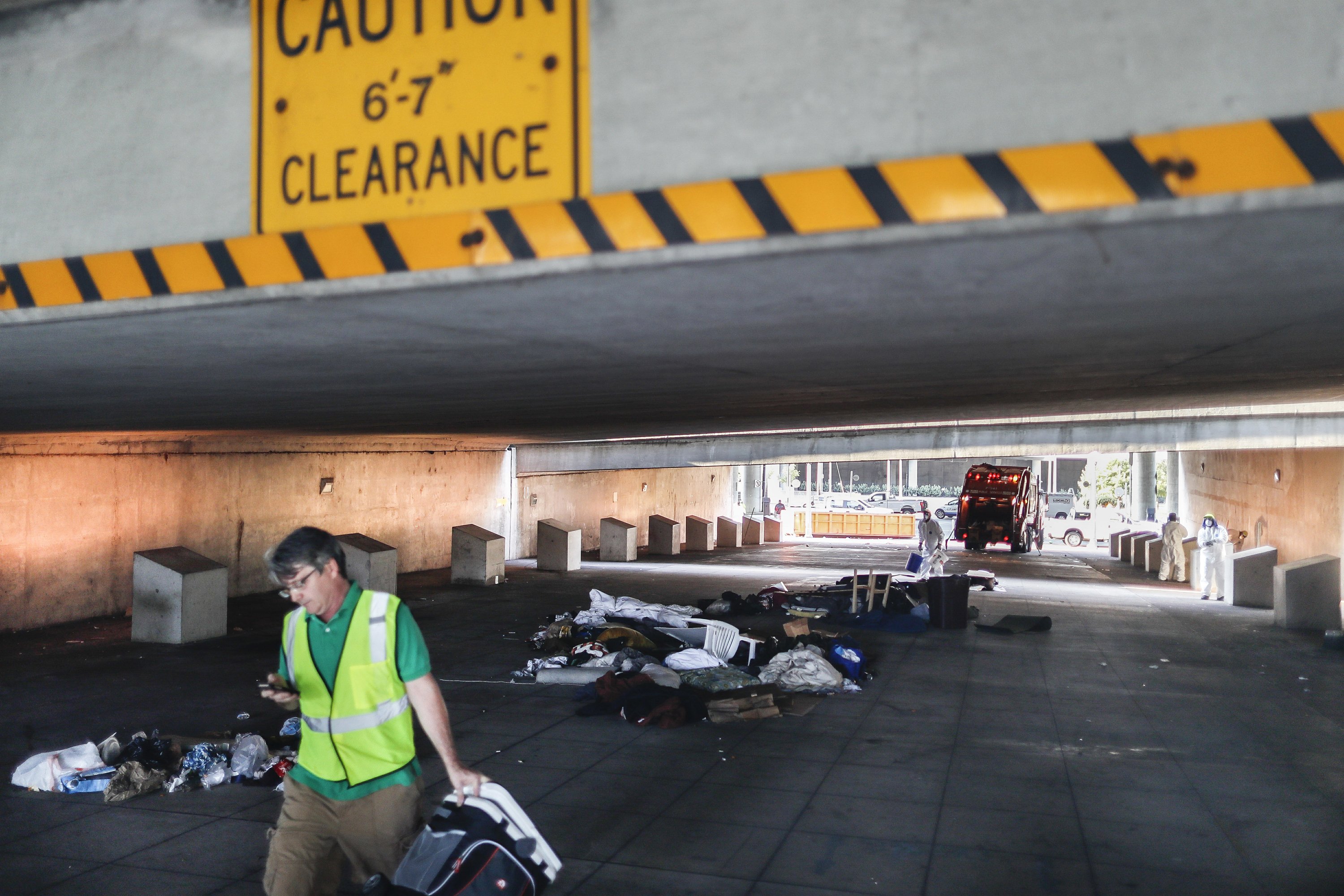 Cincinnati clears, sanitizes downtown homeless camp | AP News