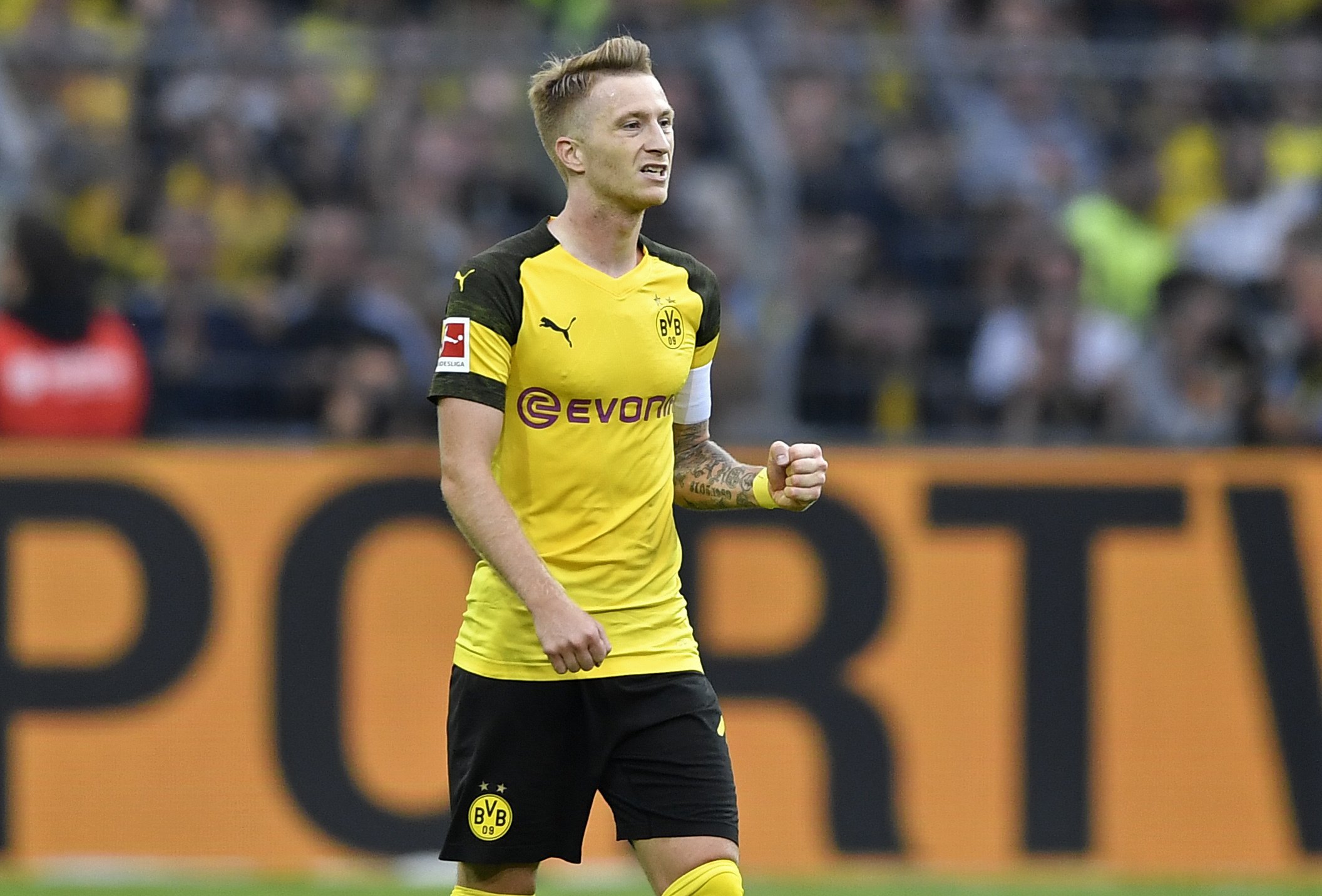 Reus llega a 100 goles en Bundesliga en victoria de Dortmund | AP News