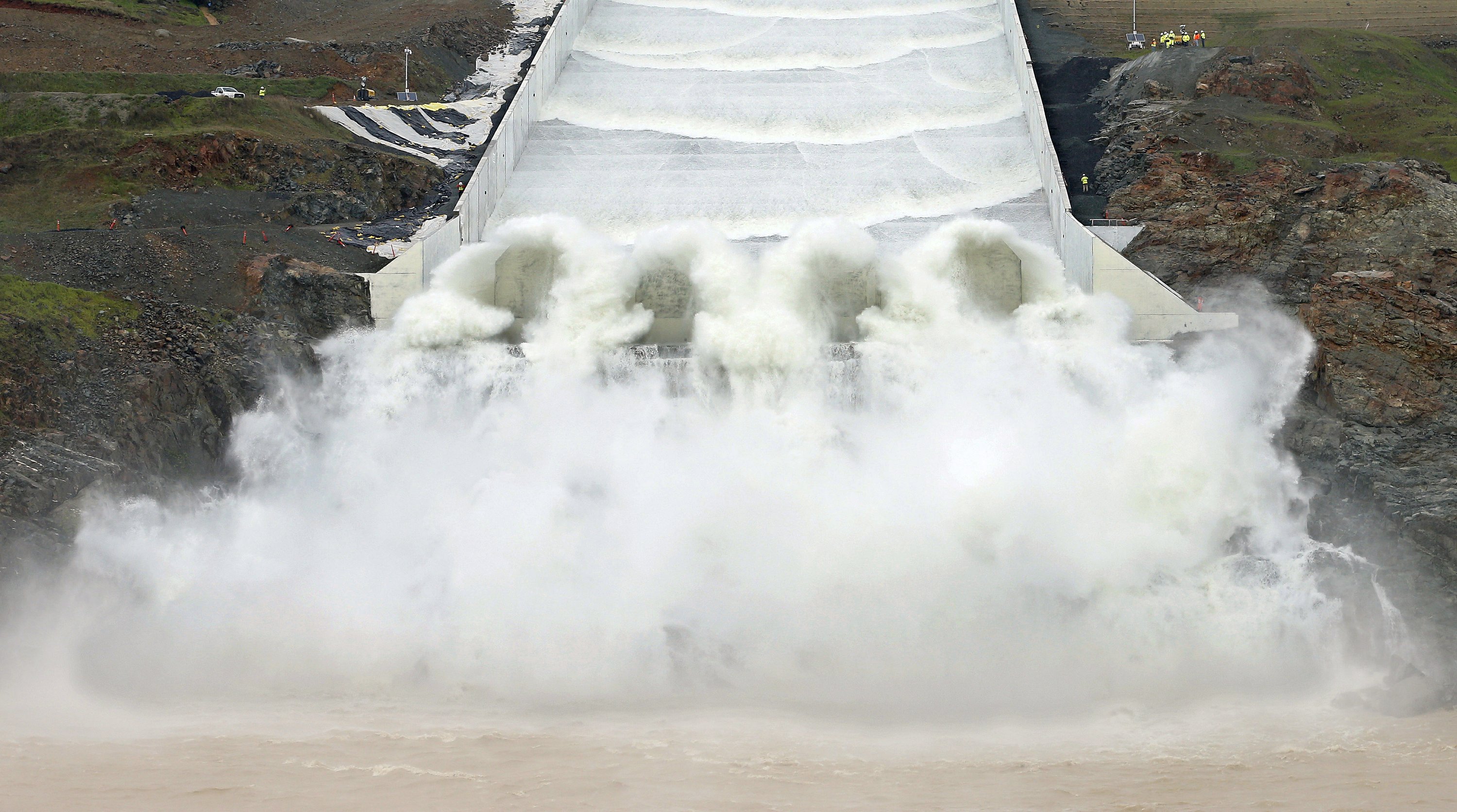 California turns to dam's spillway for 1st time since crisis | AP News