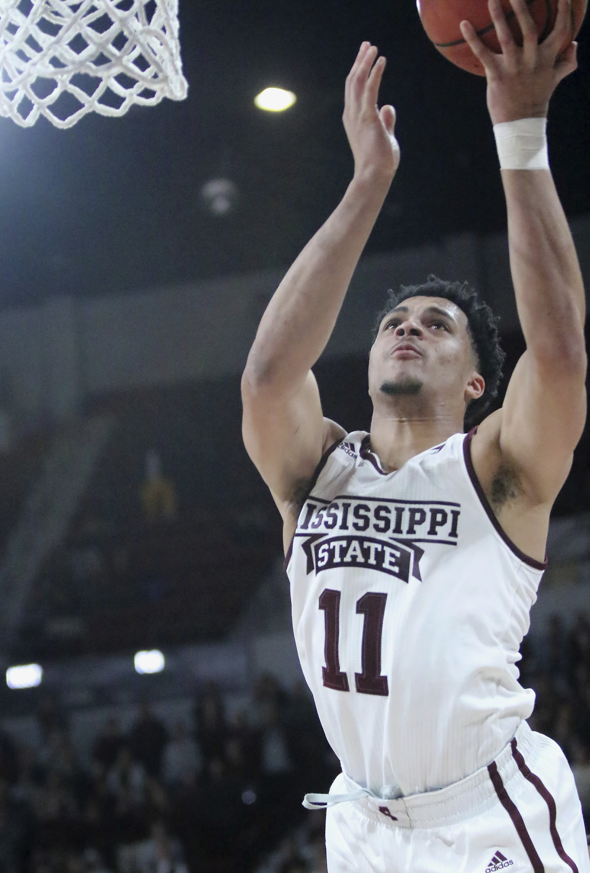 Weatherspoon lifts No. 24 Mississippi St over Florida 71-68 | AP News