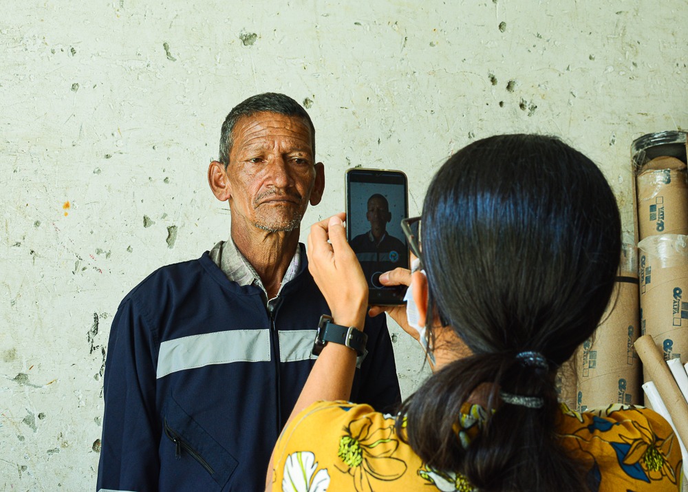 Akvo RSR - 291 waste-picker received ID Cards in Pereira