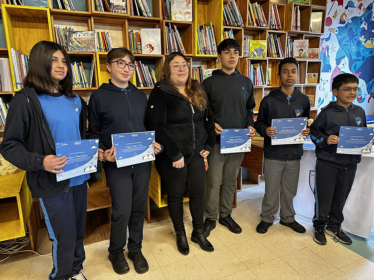 Estudiantes de Iloca son reconocidos por su creatividad en concurso ...