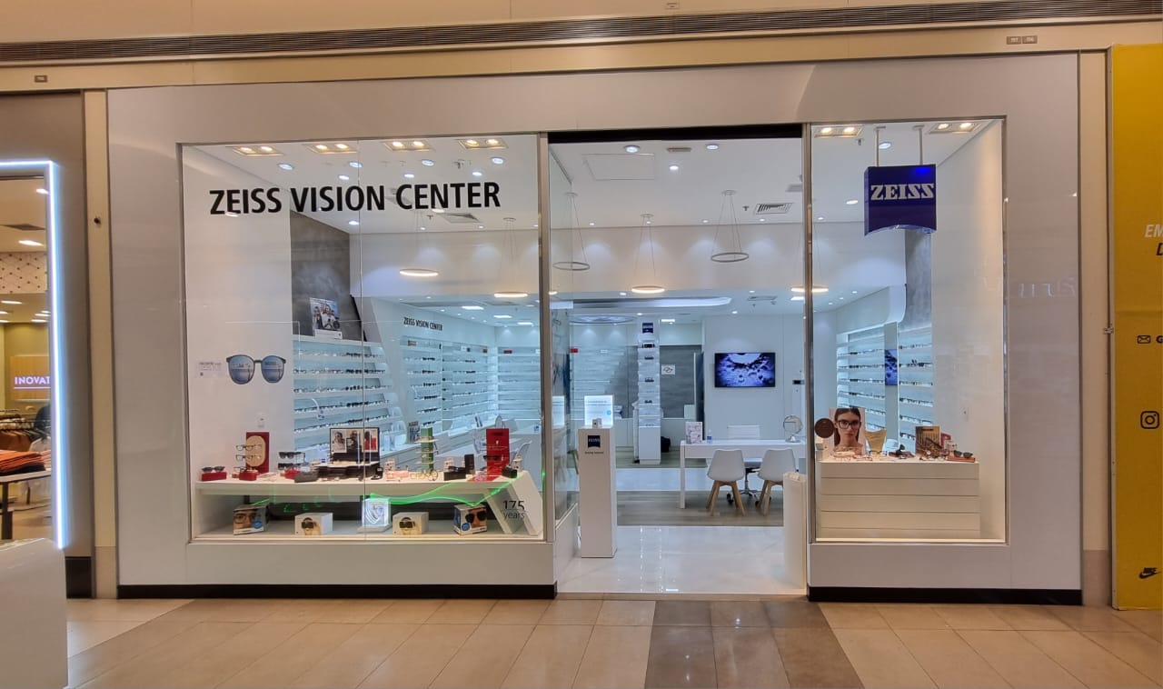 ZEISS VISION CENTER | Golden Square Shopping