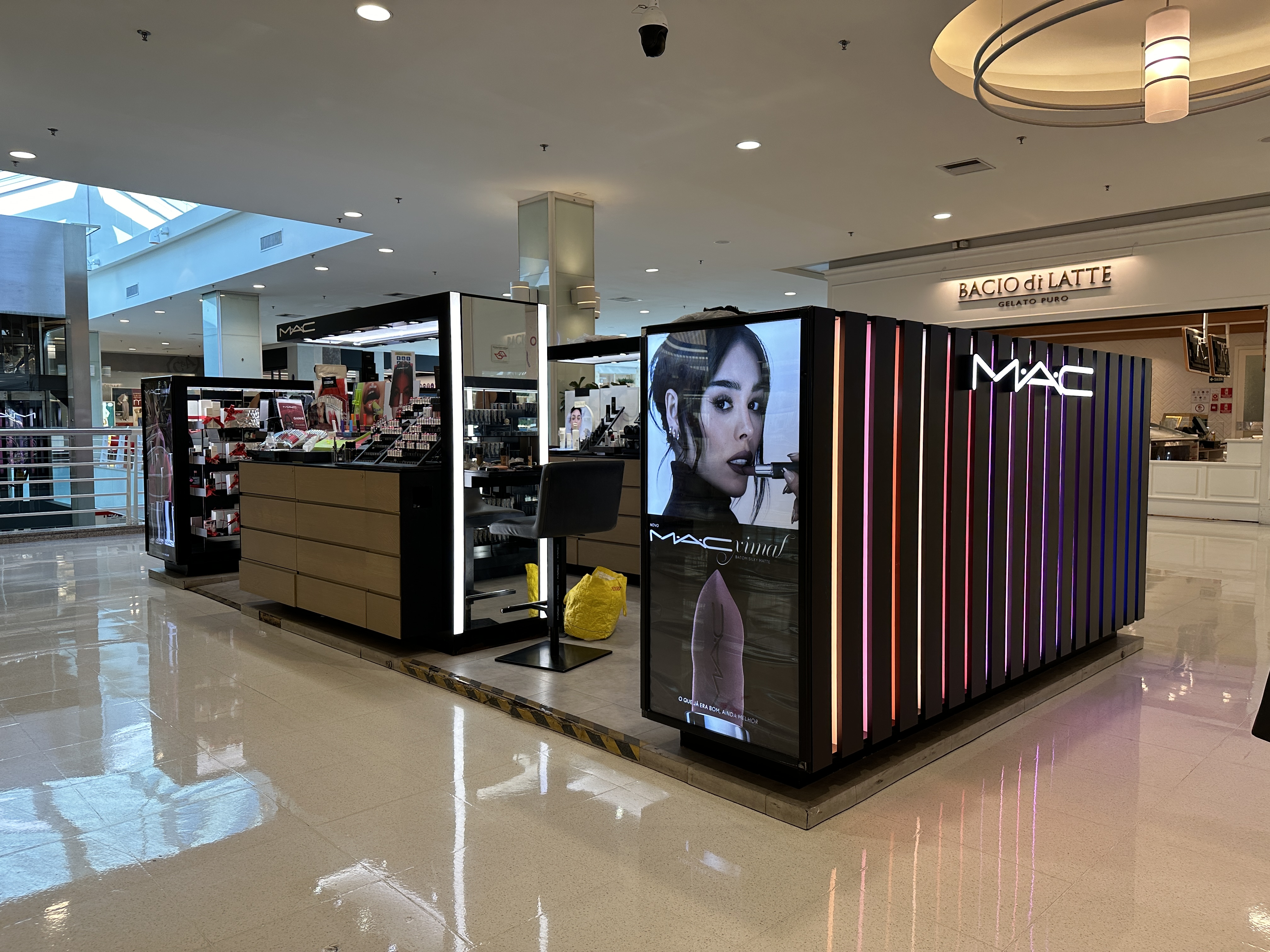 MAC COSMETICS | CenterVale Shopping