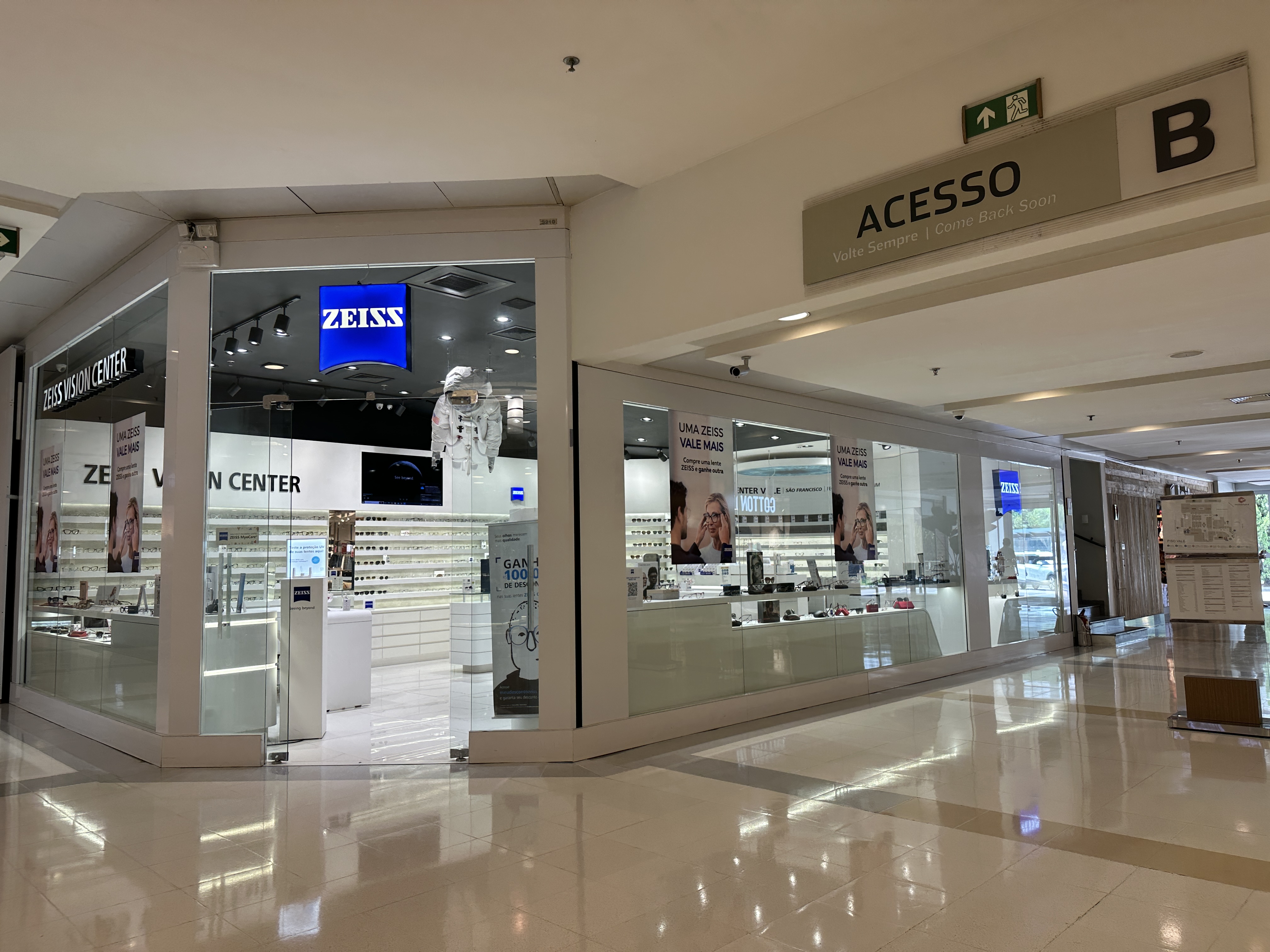 ZEISS VISION CENTER | CenterVale Shopping