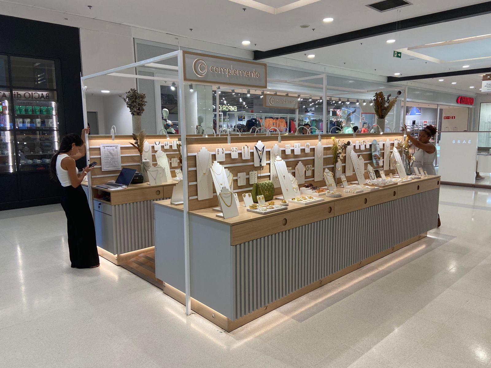 COMPLEMENTO (ACESSO A) | Shopping Nova América