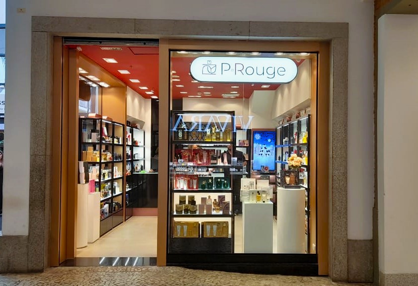 P. ROUGE | Shopping Nova América