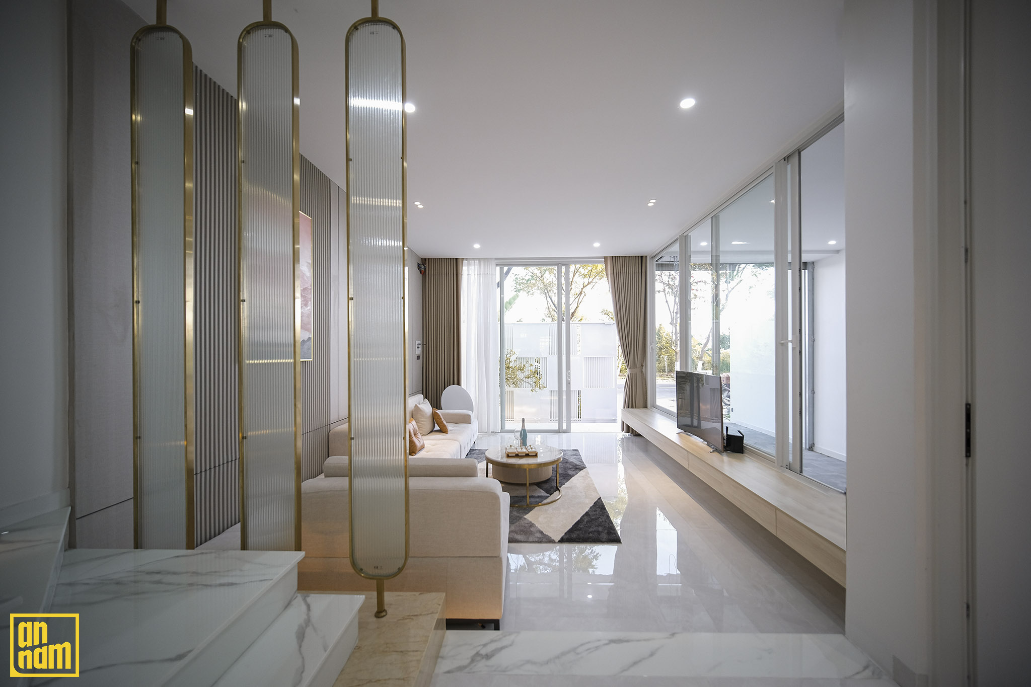 XUAN HONG HOUSE
