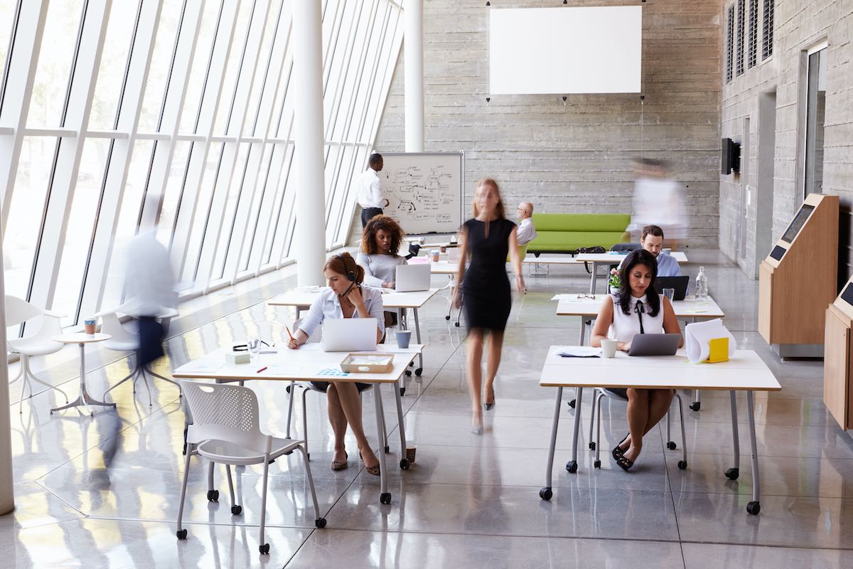 5 Tools You Need For An Effective Hybrid Work Model
