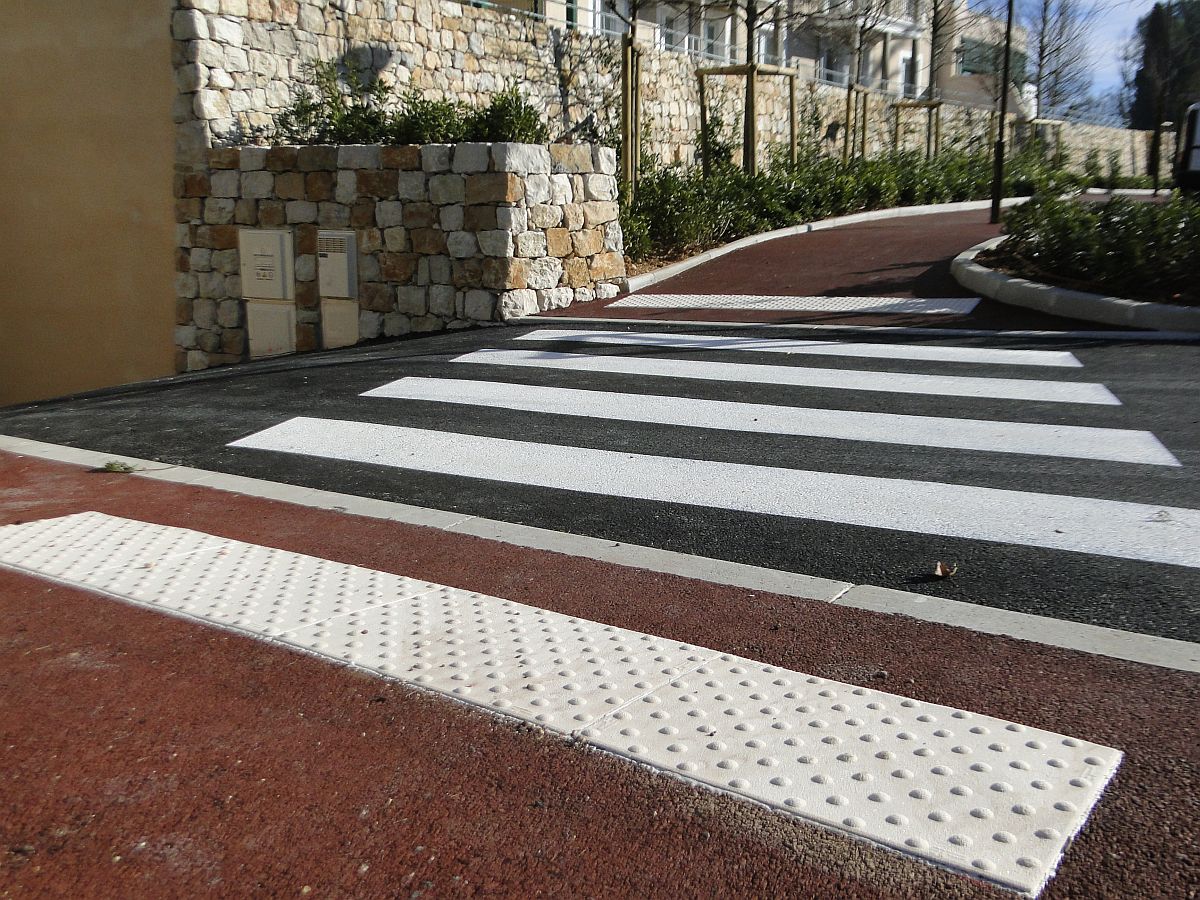 DALLE PODOTACTILE MINERAL DP4M de PROOPLE : fiche produit et ...