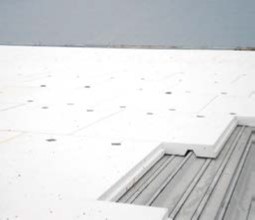 Isolation en rénovation de couverture - Knauf Therm Renovtoit BA ...