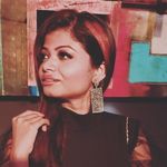 Email Address of @model.div Instagram Influencer Profile - Contact ...