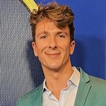 Email Address of @samstryker Instagram Influencer Profile - Contact ...