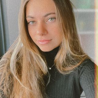 Sofia Lee's Instagram, Twitter & Facebook on IDCrawl