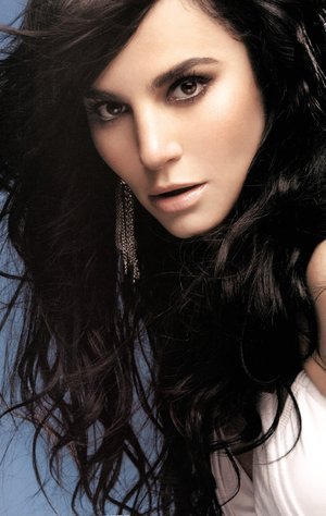 EfectoTequila - Martha Higareda impulsa a su hermana