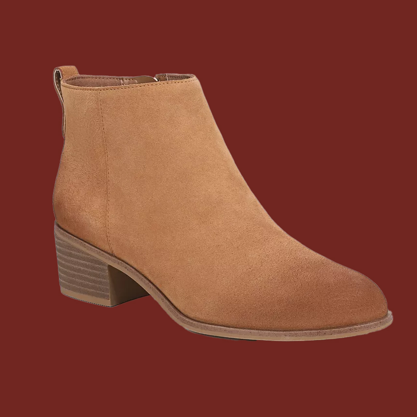 Step Into Fall: A Guide to 5 Essential Brown Boot Styles