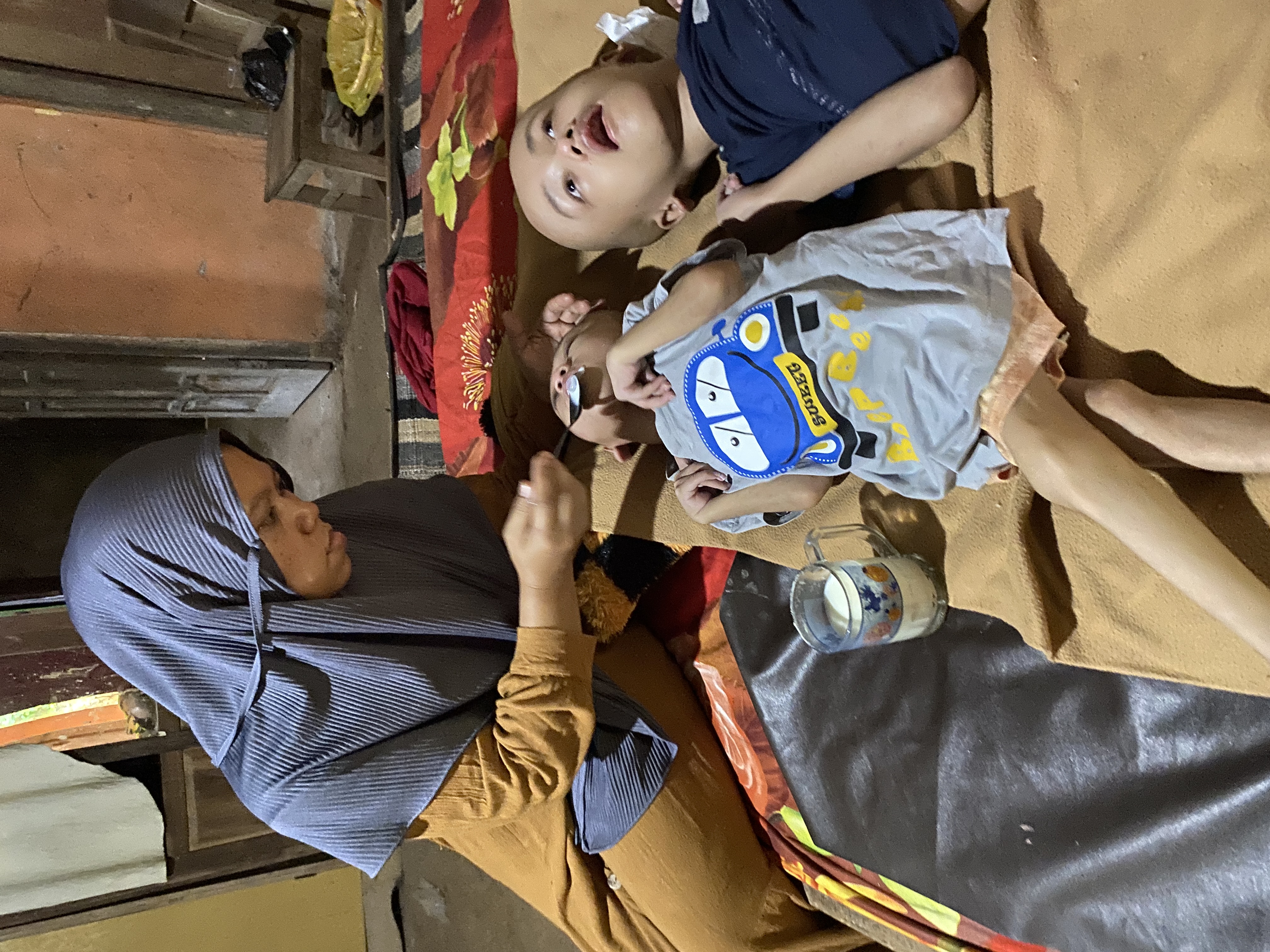 SharingHappiness | Bantu Ibu dengan 2 Anak Gizi Buruk dan Sakit Parah