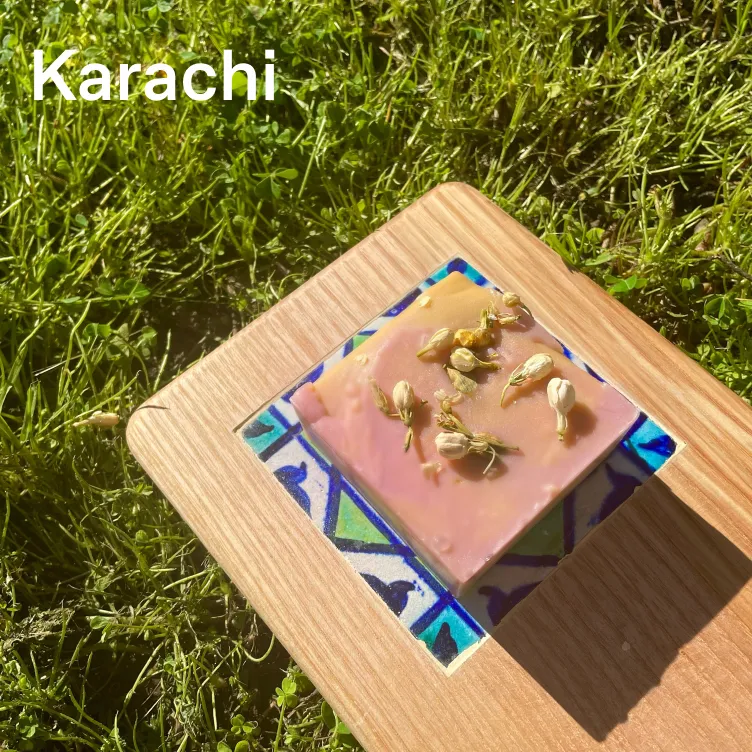 et toi | Order, Subscribe, or Gift