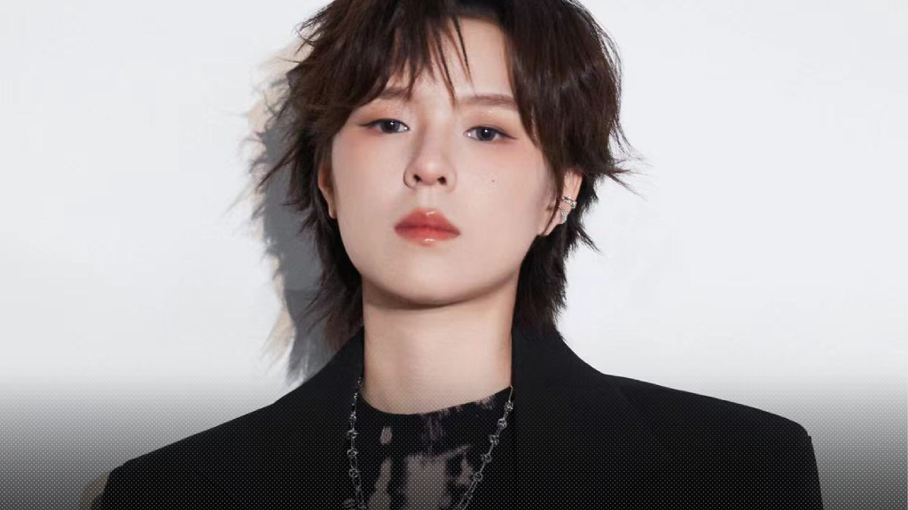 SUNNEE เซ็นสัญญาเป็นศิลปินภายใต้ค่าย RYCE Entertainment ที่ก่อตั้งโดย Jackson Wang