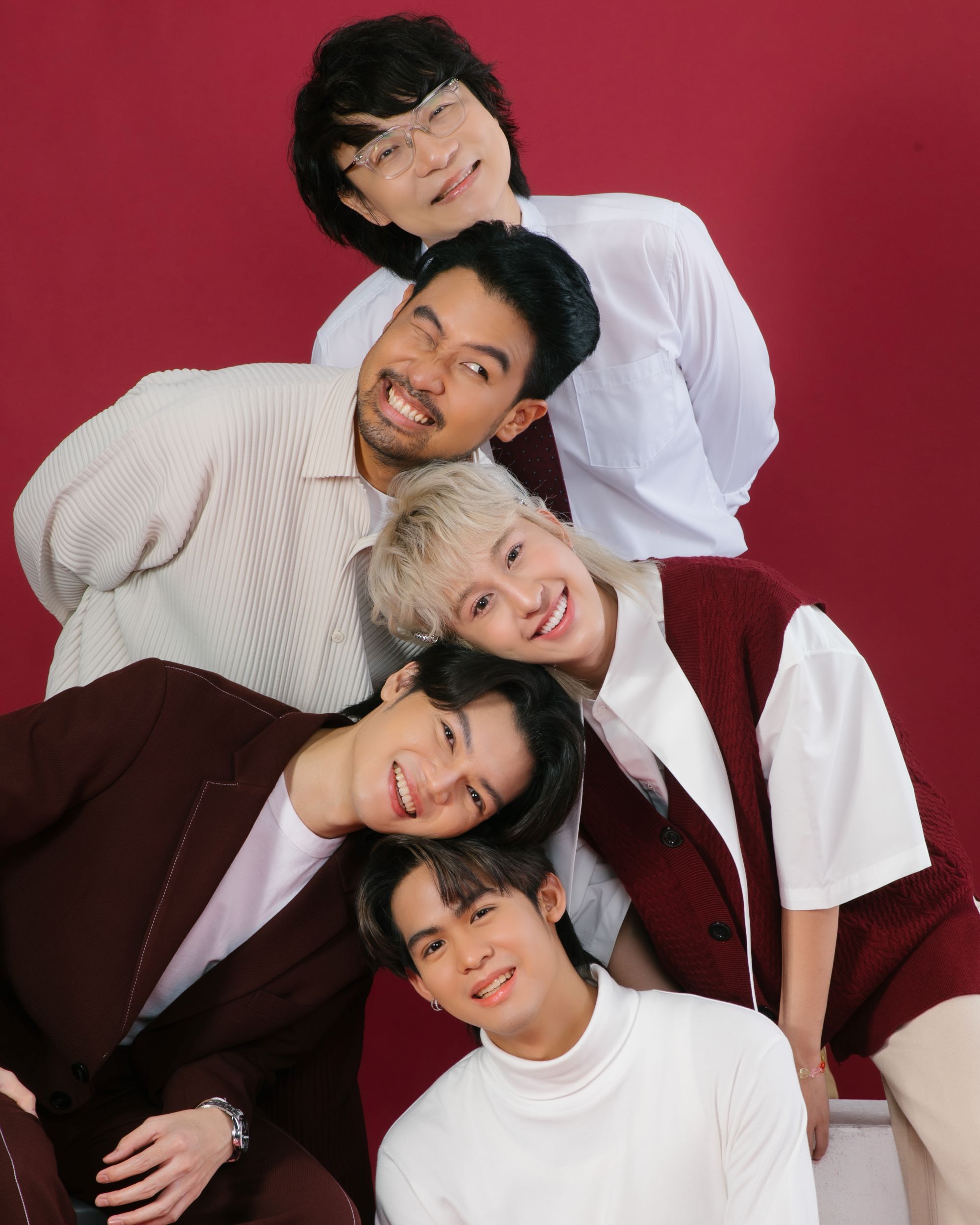 ฉลองครบ 1 ปี ‘Kicks Records’ คัตโตะ-แทน คิกส์เปิดตัว Guncharlie ศิลปินเบอร์ 3