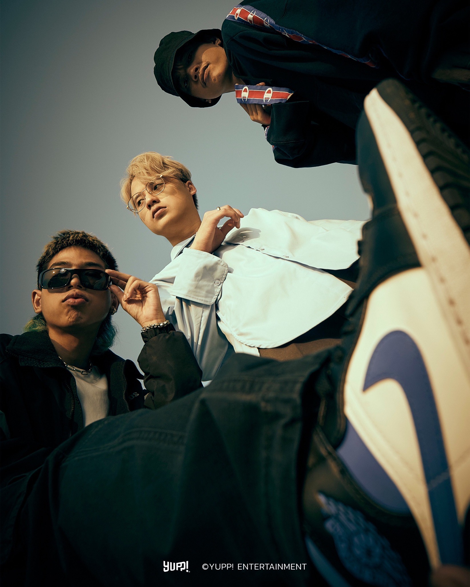 Feat. โหดเหมือนโกรธงาน! AUTTA-K.Aglet-Pratyamic ส่งเพลงใหม่ “ไม่ว่างมอง ...