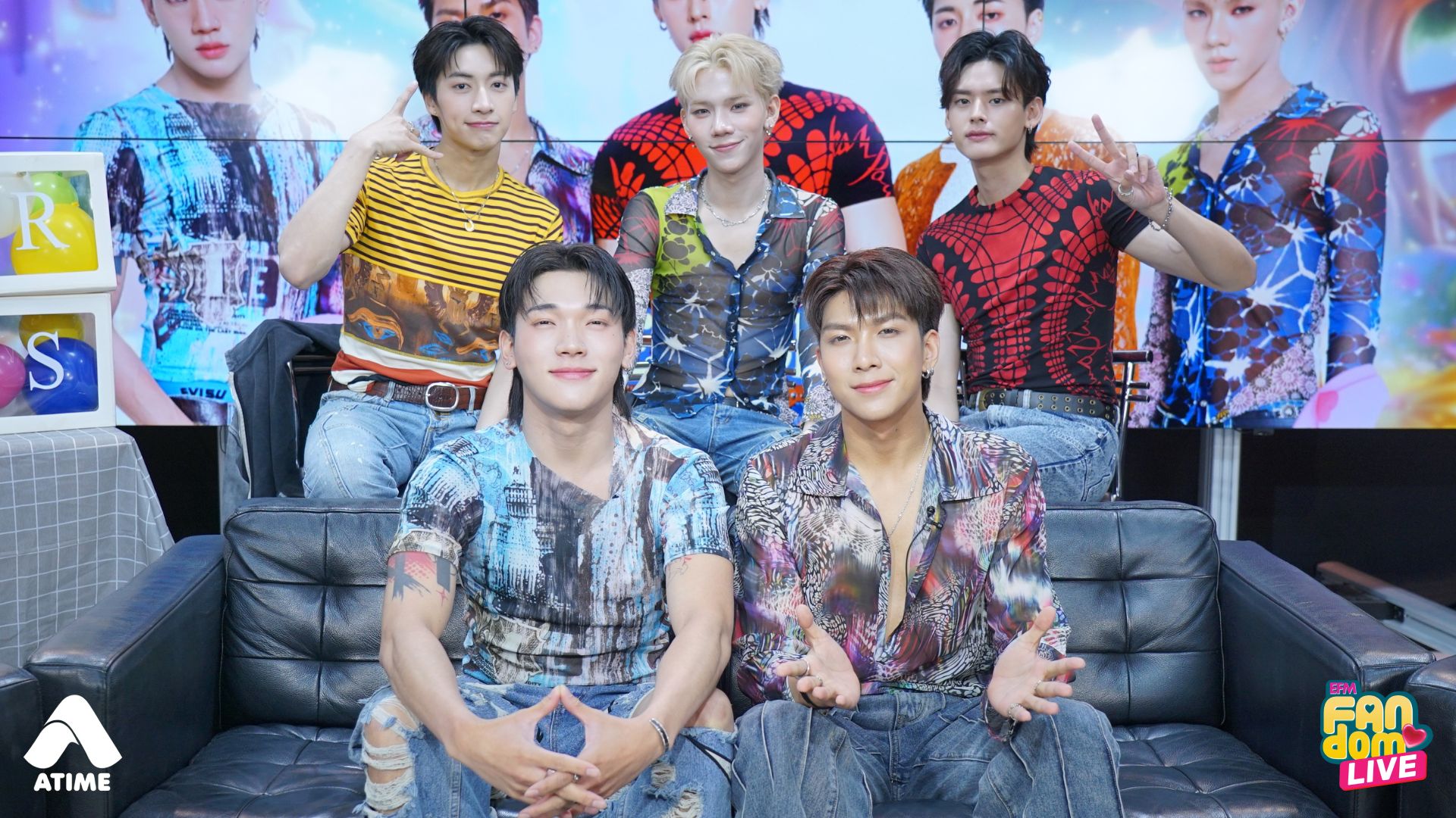 PERSES เสิร์ฟซิงเกิลใหม่ ONE SHOT ที่เล่าถึงช่วงเวลาที่ได้พบเจอใครสักคนที่ถูกใจ แต่ไม่อยากให้เขา ...