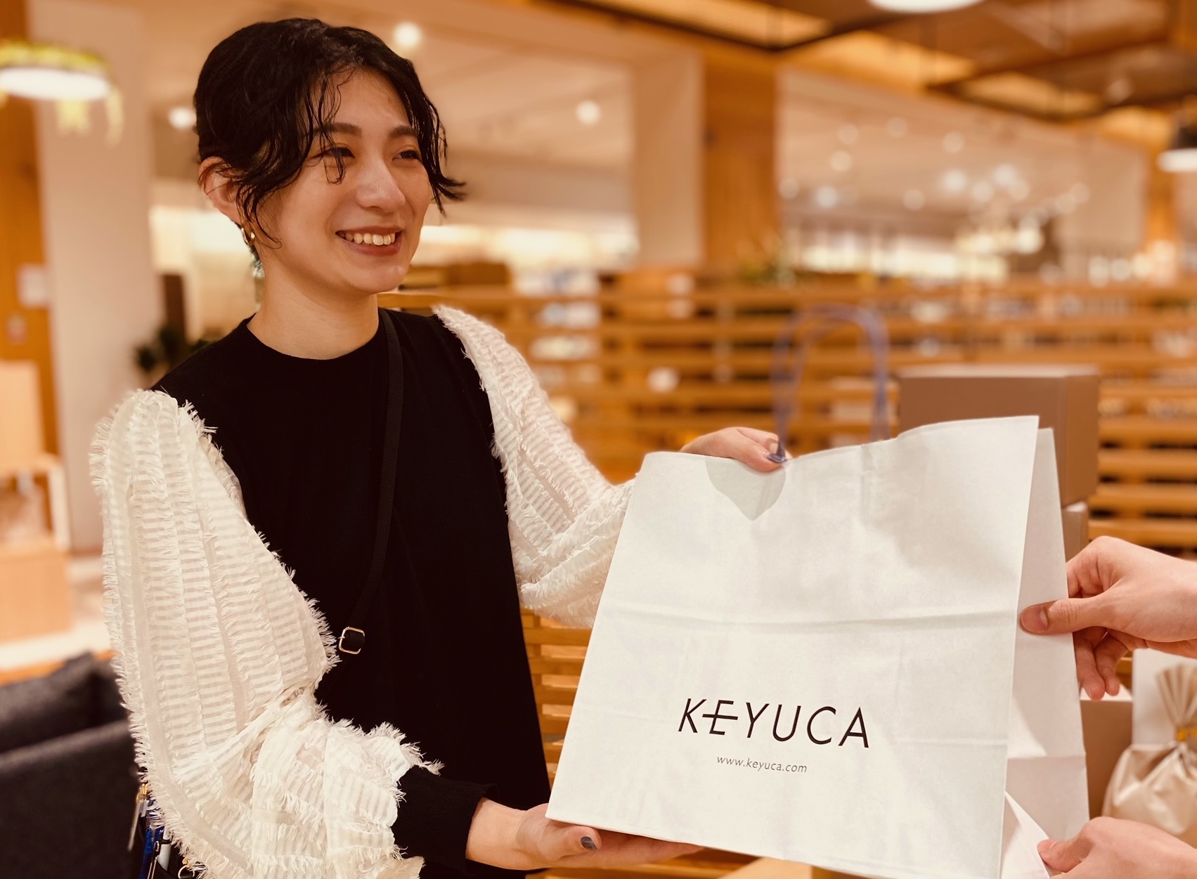 「KEYUCA」の雑貨販売スタッフ（KEYUCAアステ川西店）(KEYUCA アステ川西店)の採用情報 | 河淳株式会社