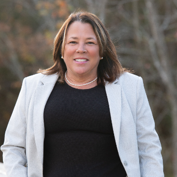 Louisa Kasper at Keller Williams Preferred Properties