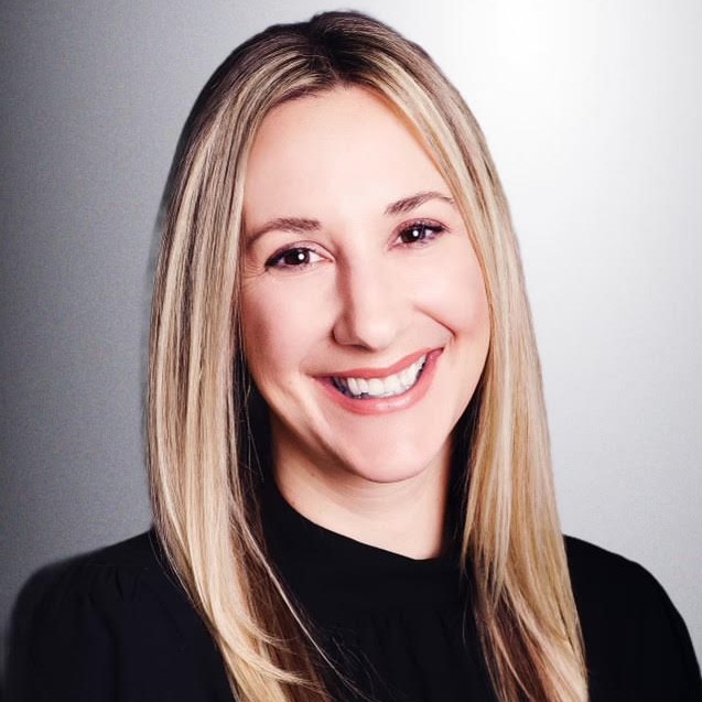 Tracy Waters, Real Estate Salesperson