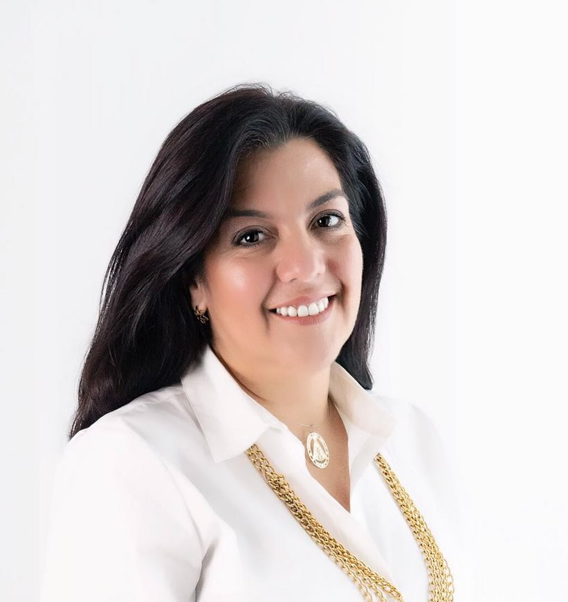 Claudia Andreina Hernandez at Keller Williams International Lifestyles