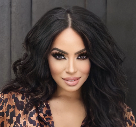 Tia Reed at Keller Williams Newport Estates