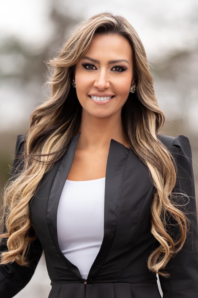 Johanna Ruiz at Keller Williams Premier