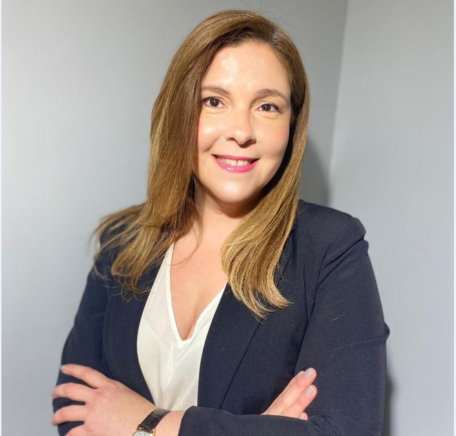 Flori Nunez at Keller Williams City Views Realty