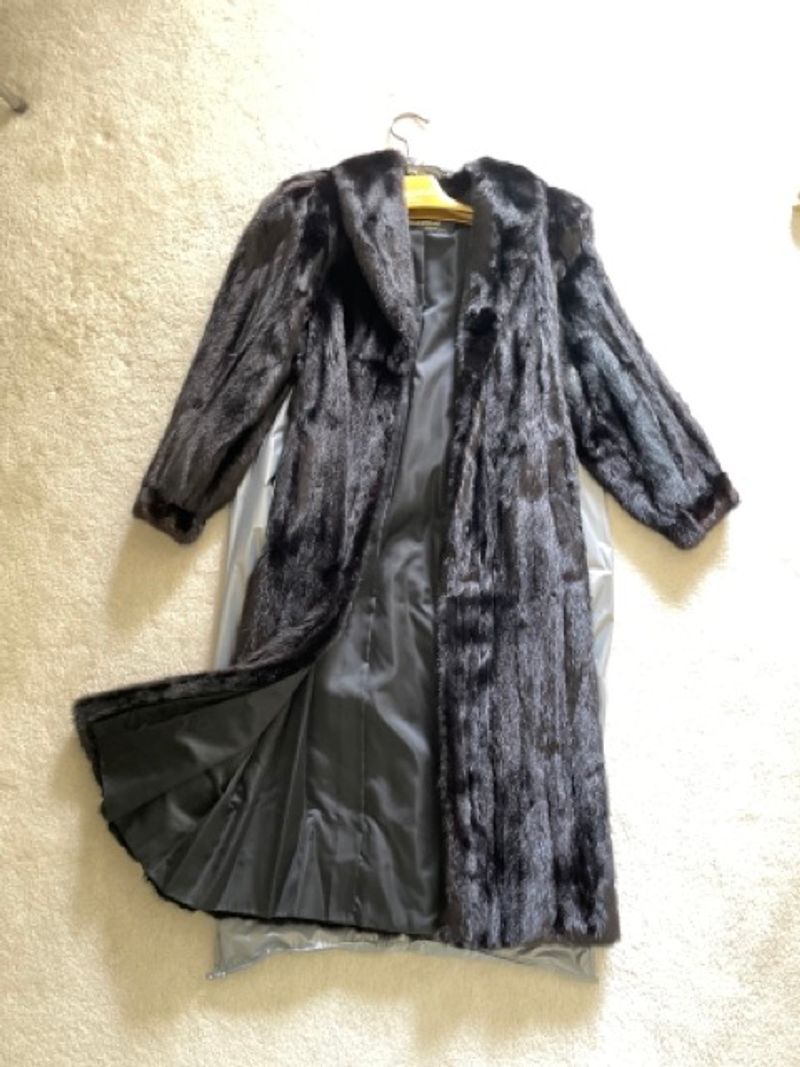 Lowenthal Furriers Virginia Beach Full Length Black Mink - In Excellent ...