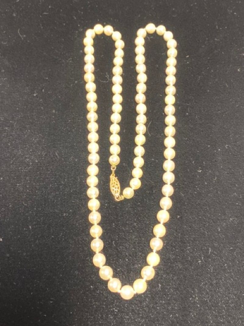 Stauer Pearl Necklace With 14k Yellow Gold Clasp - Appear Hand Knotted ...