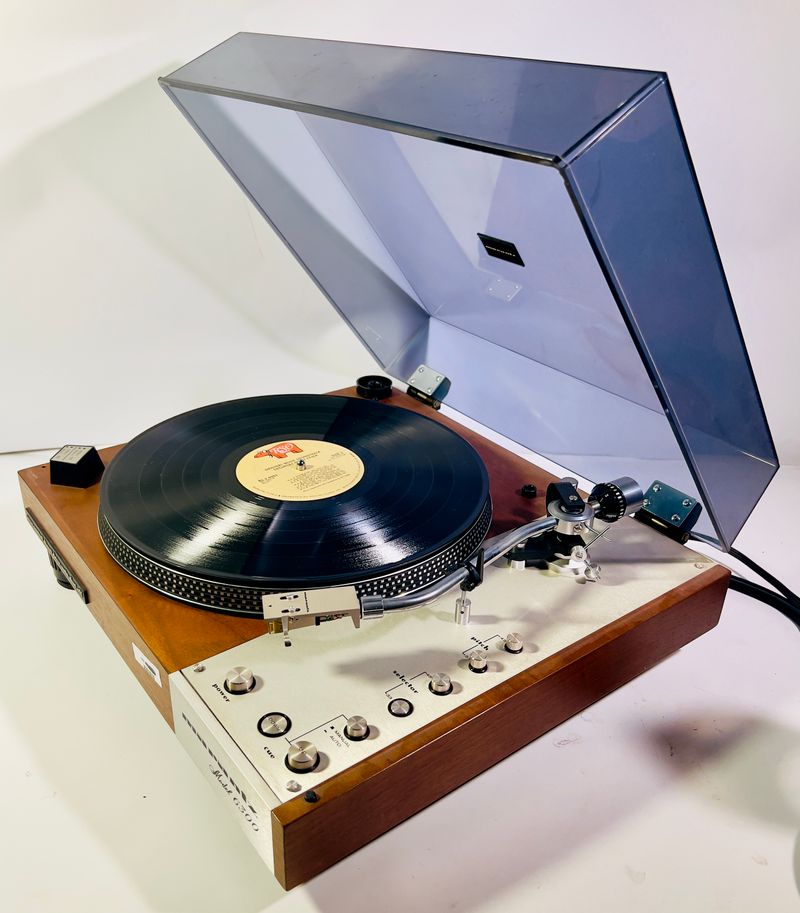 Ararity’s Vintage Electronic Sale. Bid Now! Sale is Live. Lots start ...