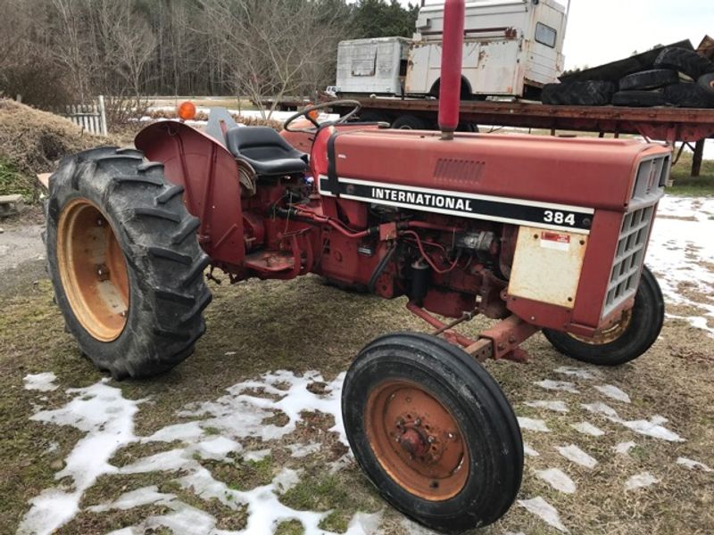International Harvester 384 Tractor - Runs And Operates Good Condition ...