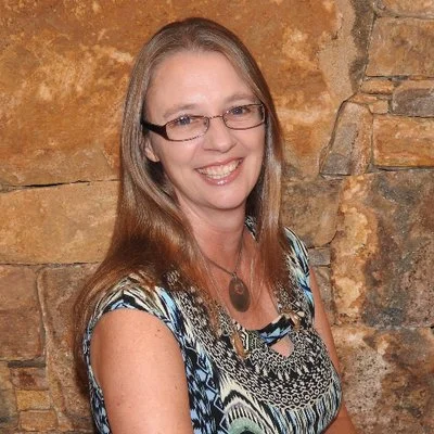 Lily Malone - Australian Fiction Authors