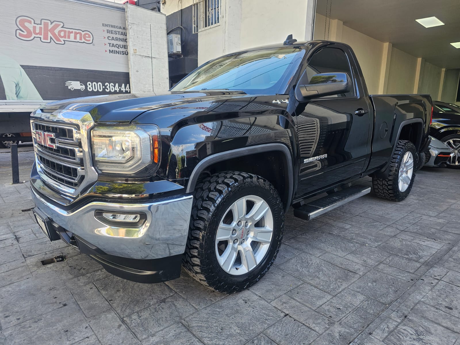 GMC Sierra CABINA SENCILLA SLE 4X4 2017 Automático - Autos Guadalajara