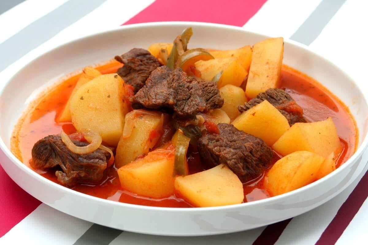Carne con papa cocida de 149 Kcal - Receta fácil en la app Avena